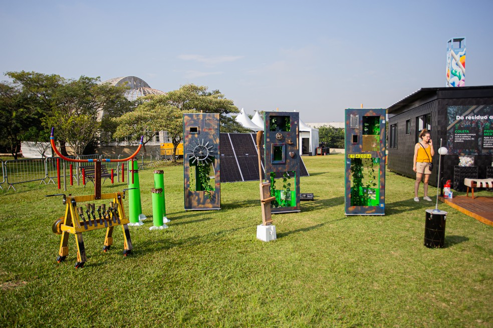 Arte feita de resíduos é destaque da Bienal do Lixo que chega ao fim ...