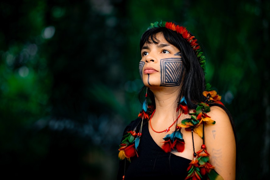 Ativista indígena Txai Suruí é nomeada para o Grupo Consultivo sobre ...