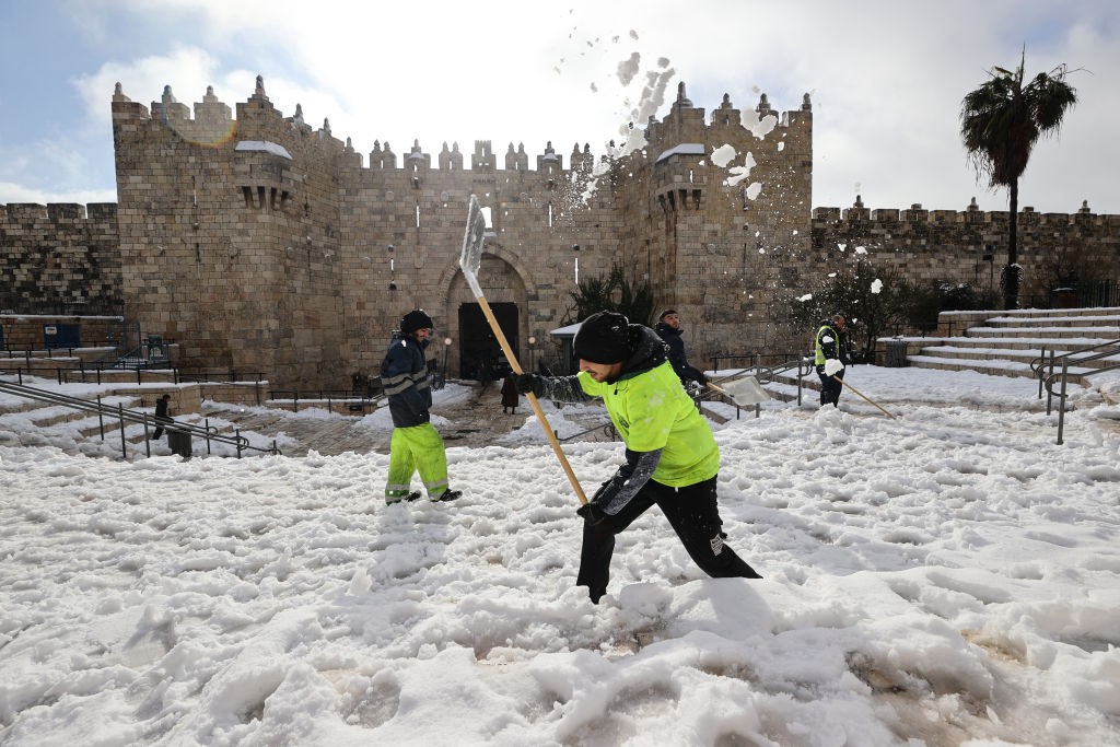Tempestade de inverno Elpis cobre Jerusalém de neve; veja fotos | Clima ...