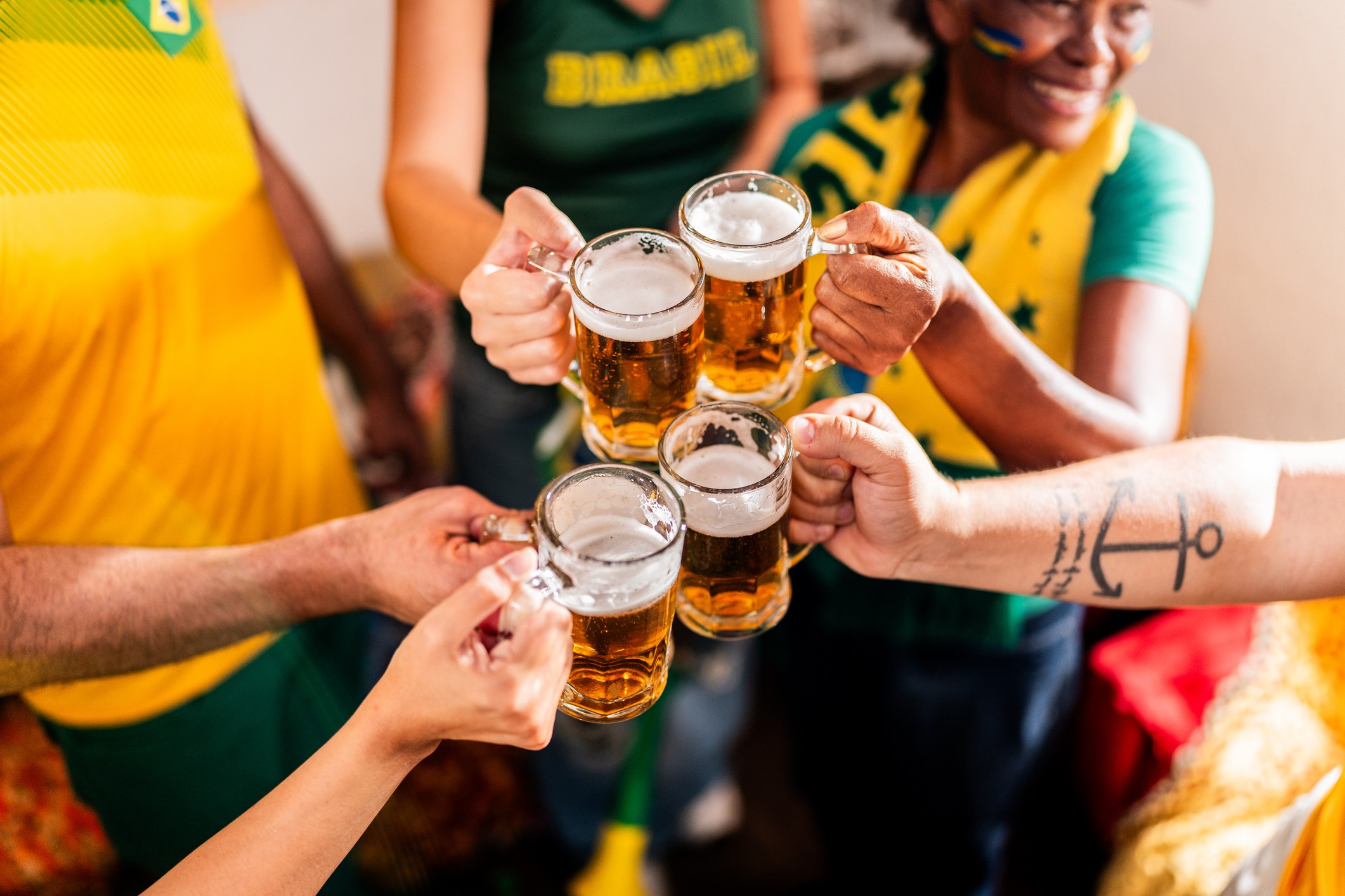 Mistura de calor e bebida alcoólica na Copa do Mundo pode ser perigosa ...