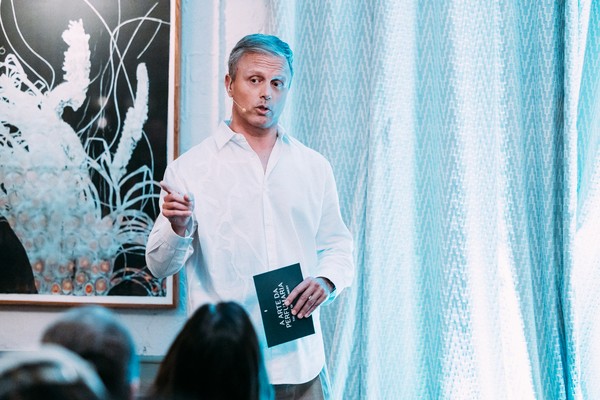 Casas de fragrâncias passam a considerar sustentabilidade na criação e ...