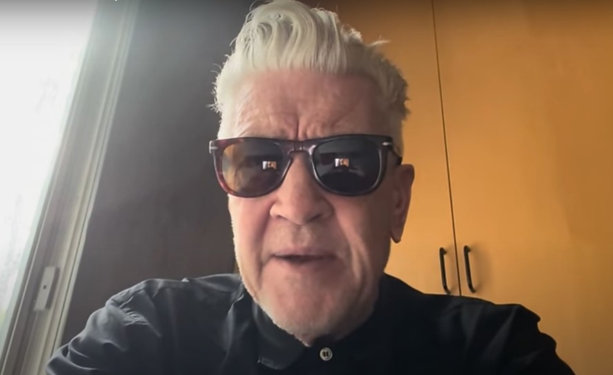 Você sabia? Além de dirigir filmes e séries premiados, David Lynch fez ...